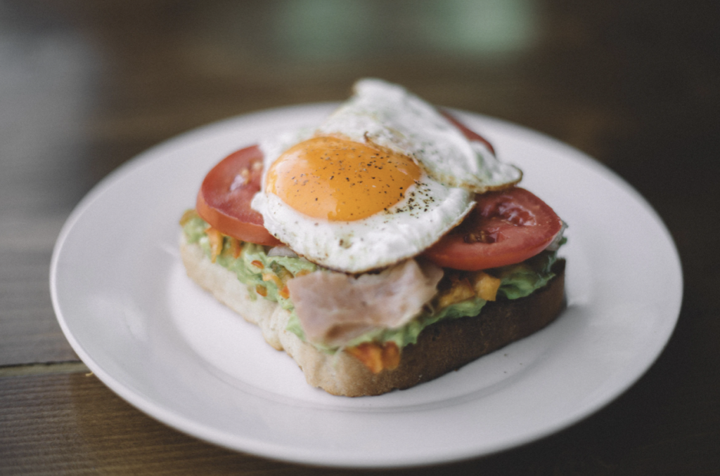 Desayuno pequeño pero completo, fácil y rápido de preparar